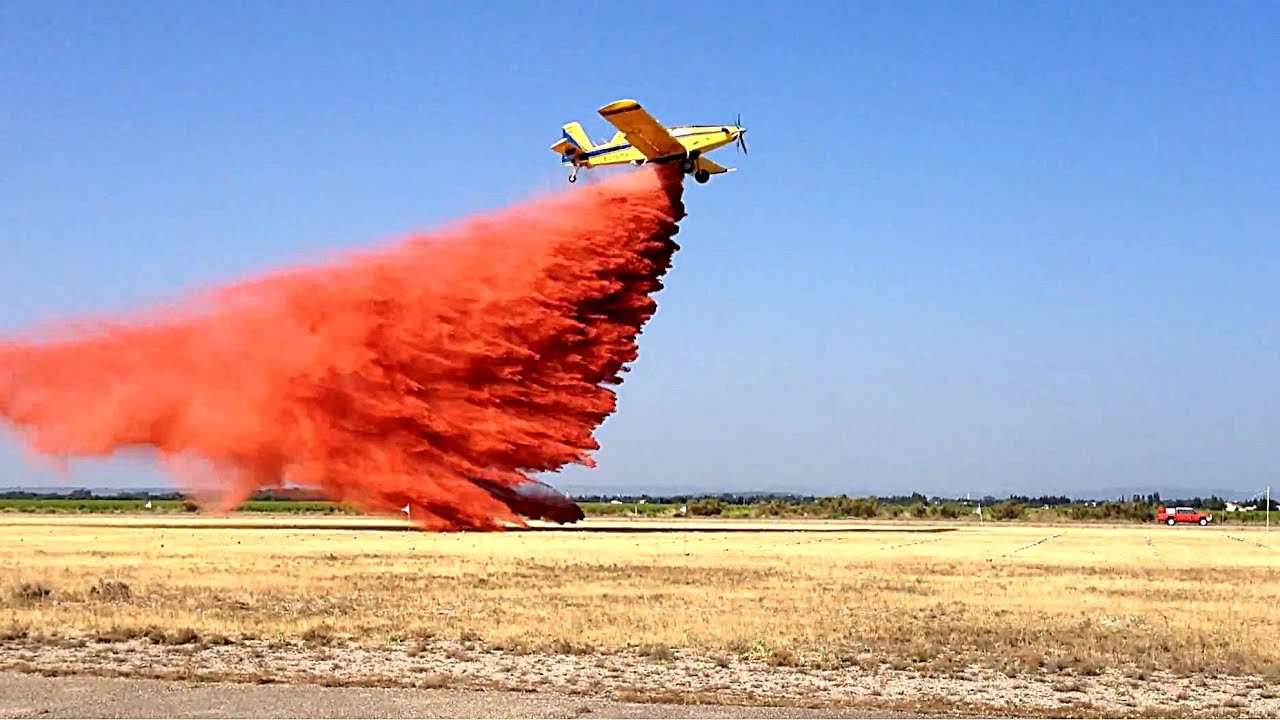 Retardant drop tests with the Air Tractor plane - YouTube