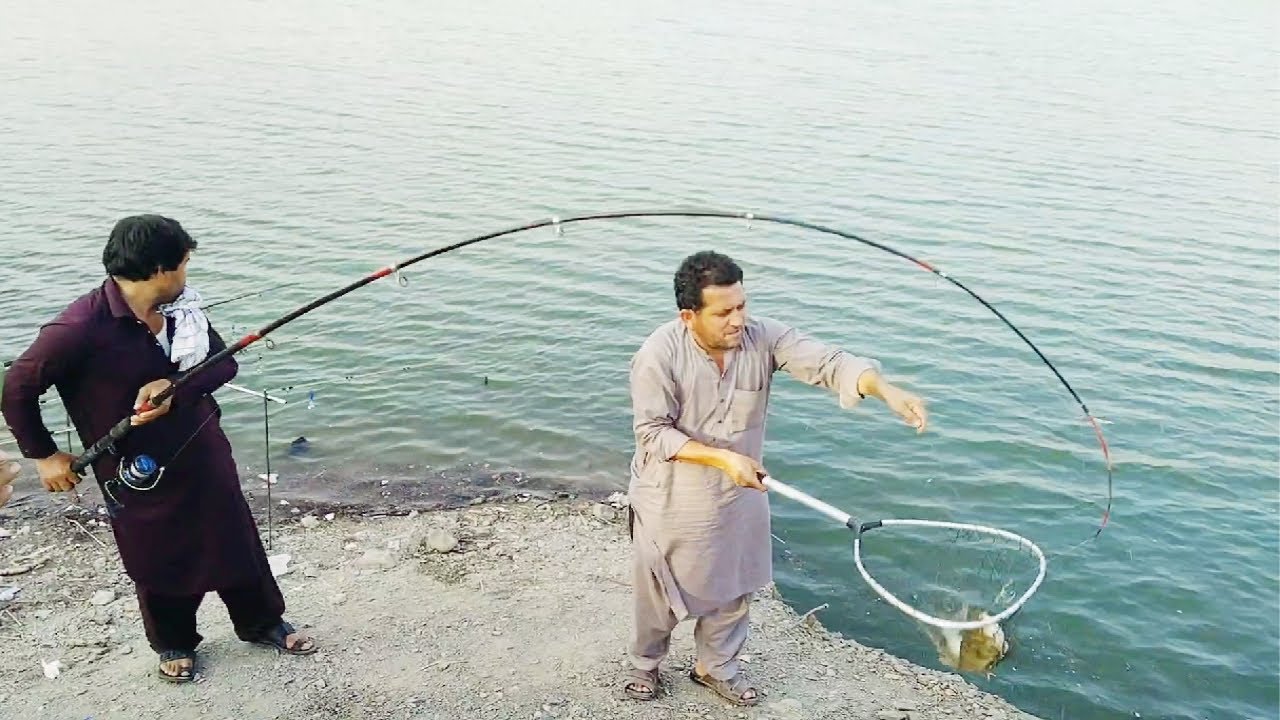 Fish Hunting New Up Date in Cherat Dam | Mrigal fish and Silver fish ...