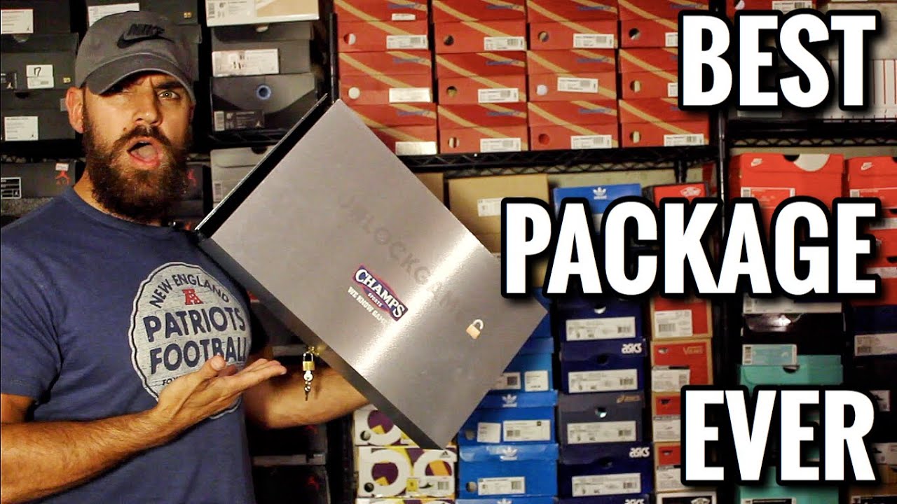 The BEST UNBOXING EVER From @ChampsSports - YouTube