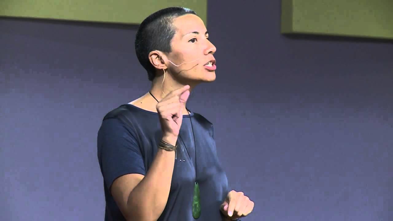 Conferencia TEDx de Marcela Polanco - YouTube