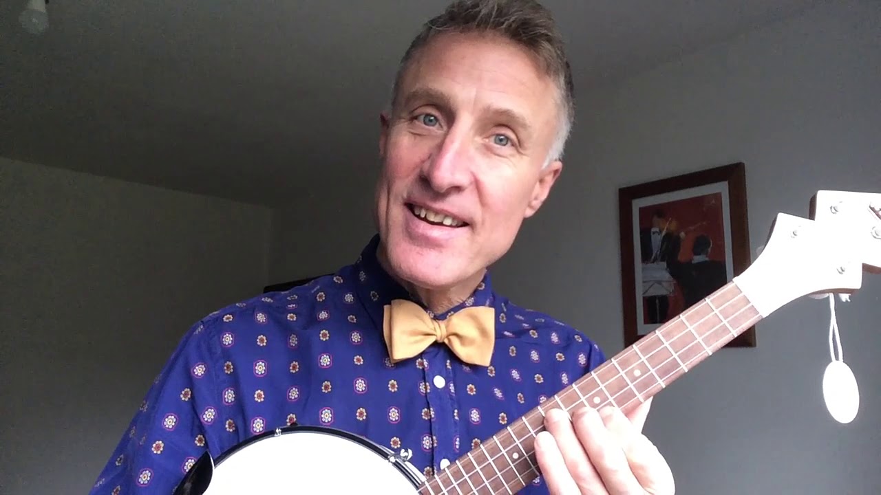 Ralph Shaw Review of DUKE10 Banjo Ukulele - YouTube