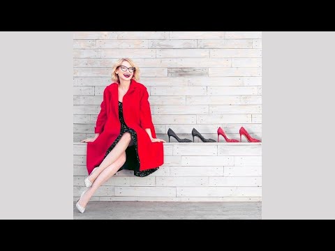 Такая вся с Дольче-Габбана: Эвелина Хромченко показала фото в компании знаменитых дизайнеров