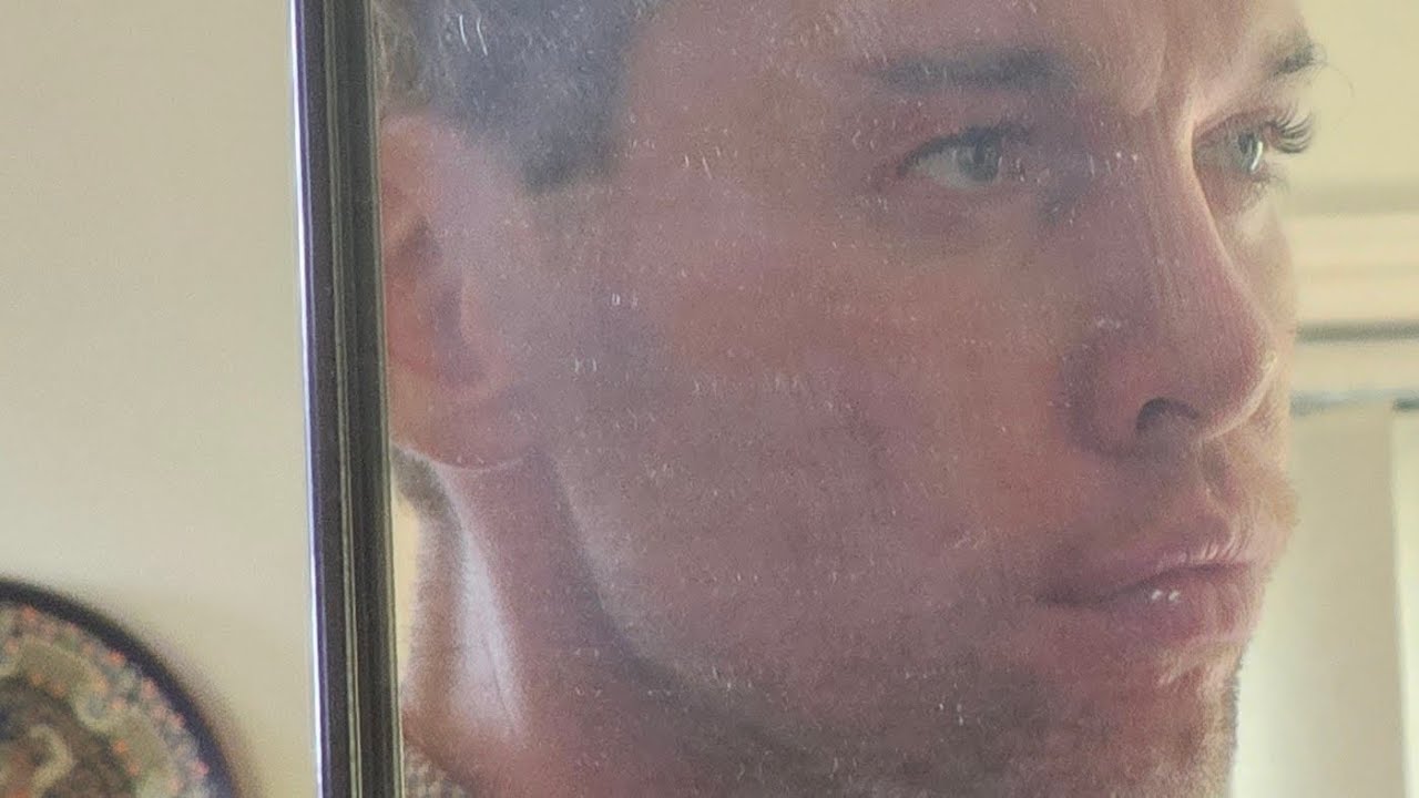 A poem within a novel. December 2023. Si Deus Quis Contra. - YouTube