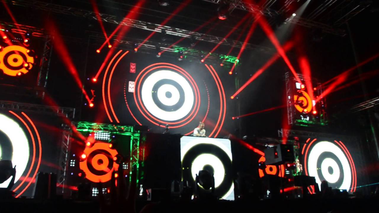 David Guetta @ EXIT Main Stage - YouTube