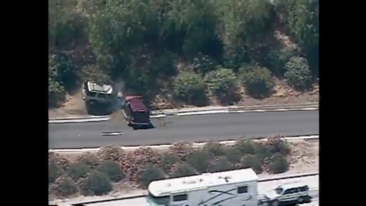 Police Chase In Azusa, California, May 20, 2002 - YouTube