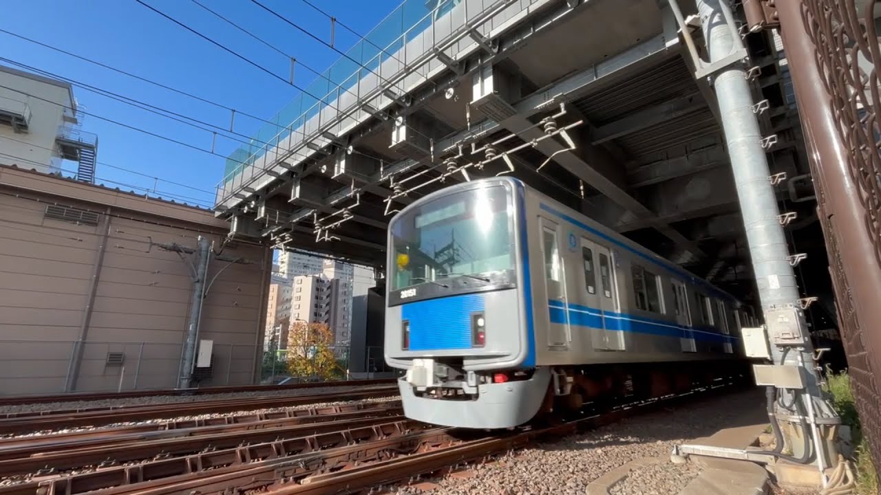 Seibu Line 20000 / 30000 Series Speed Pass | Wide-Angle Trackside View ...