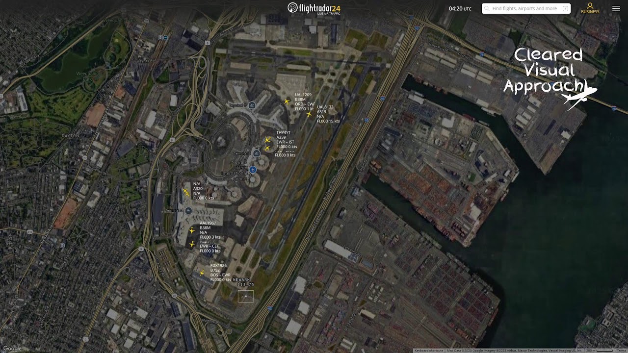 Newark KEWR Flightradar24 Livestream with Tower Live Air Traffic ...