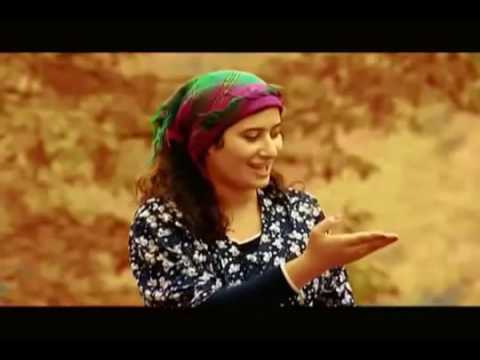 Bizim Saban Bumeranq ve ya atana atarlar filminde.