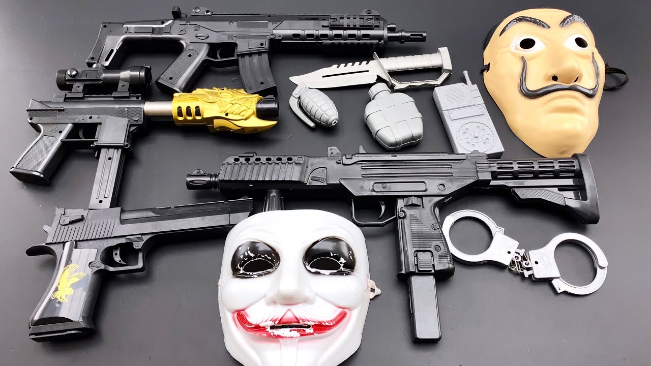 Toy Weapons and Accessories! Different modified uzi - Dragon Headed Tec ...
