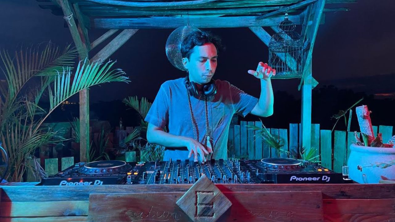 Viper | Progressive Trance Twilight Mix | By @EPHIMERATulum - YouTube