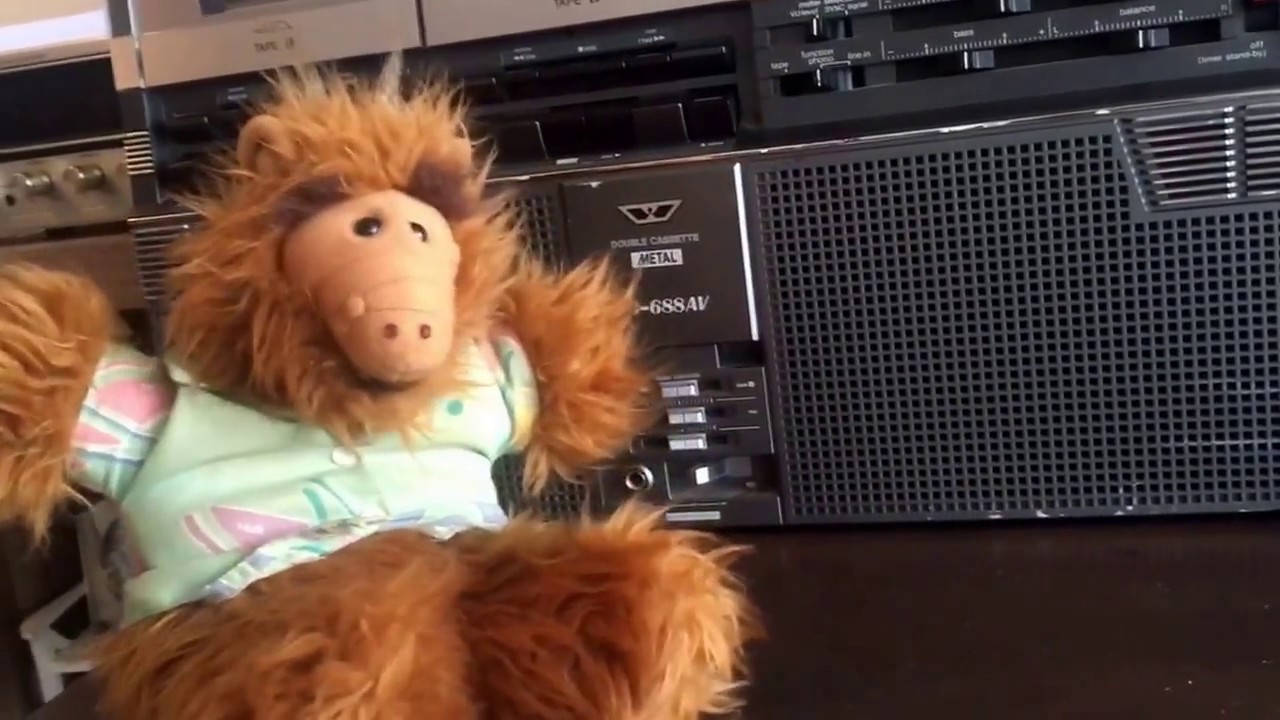 ALF Puppet dancing to Run DMC's "Walk This Way" playing by way of 12 ...