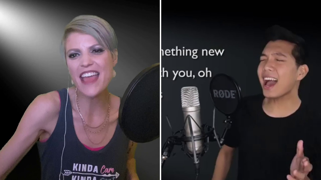 Start of Something New Duet with Clark on Stage - YouTube