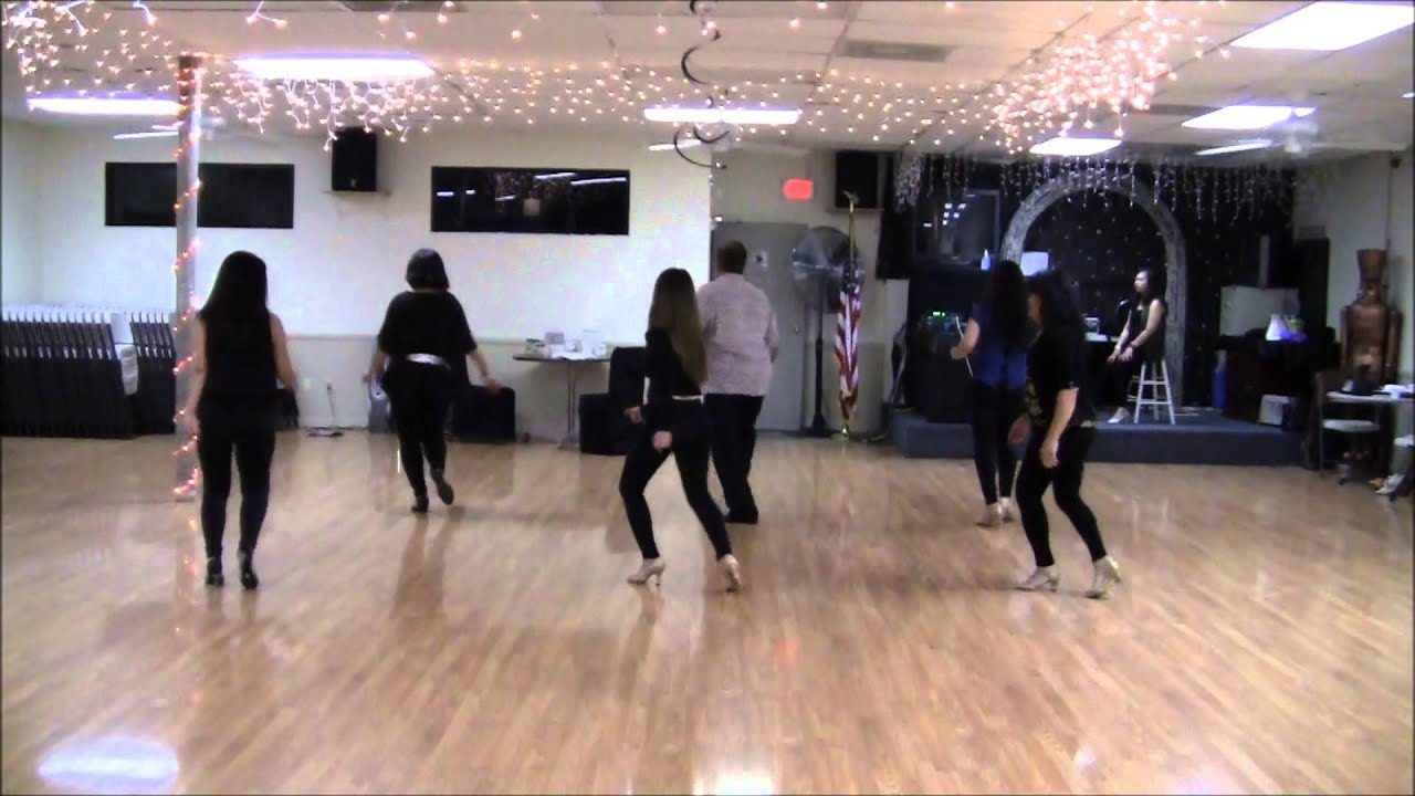 Wanna be Contigo Line Dance performed by the Divas - YouTube