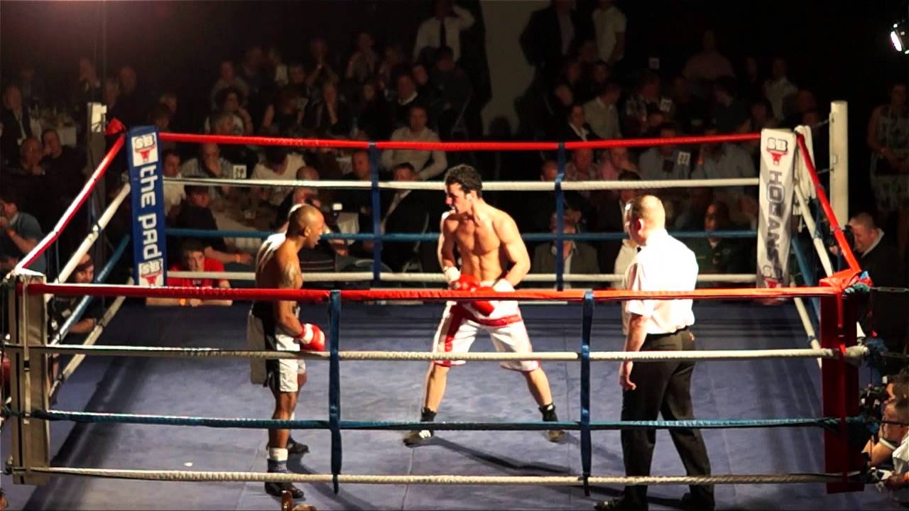 Sam Sheedy v Dee Mitchell - YouTube