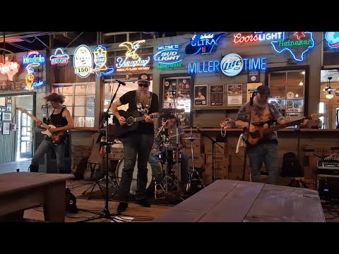 Lee Mathis and the Brutally Handsome, "Troubadour" at Gruene Hall 8-29 ...