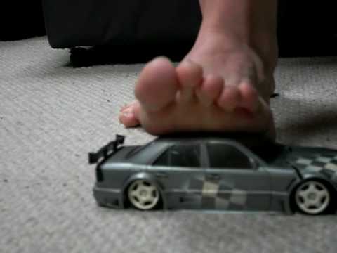 My feet vs. Car - YouTube