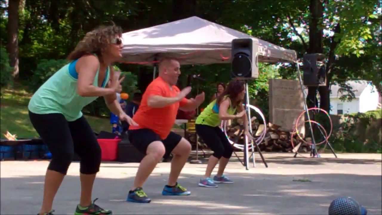 Richard Marchetti leads a Zumba dance at Memorial Park during ...