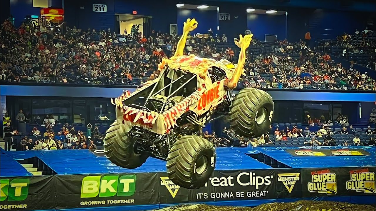 Monster Jam Rosemont, IL 9-17-22 (Saturday Afternoon Show) Highlights ...