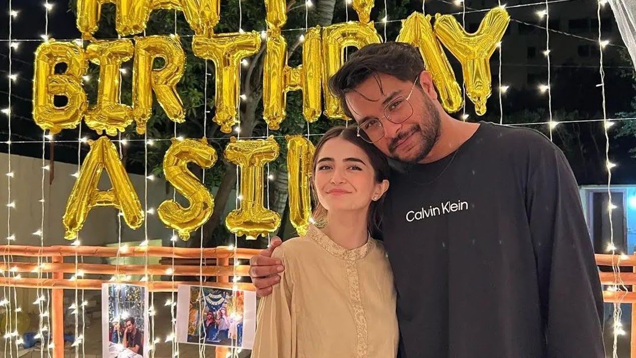 Asim Azhar Celebrating her Birthday with her Fiance Meerub #pakistanicelebrities - YouTube