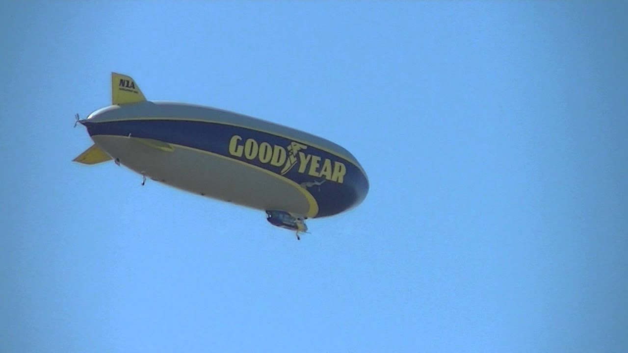 Goodyear Blimp flying over Hollywood, FL - YouTube