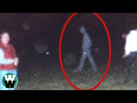 20 Creepy Ghost Photos That Should Not Exist