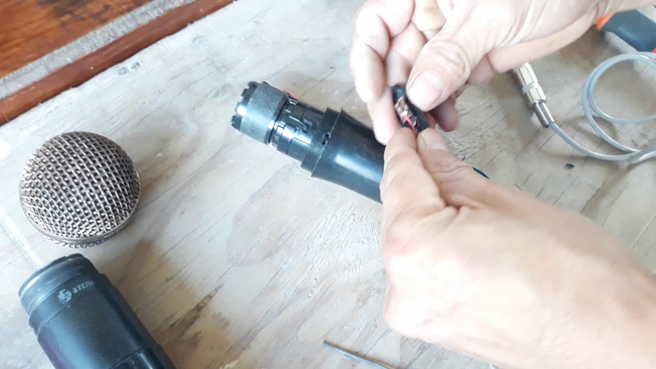 como reparar microfono inalambrico - YouTube