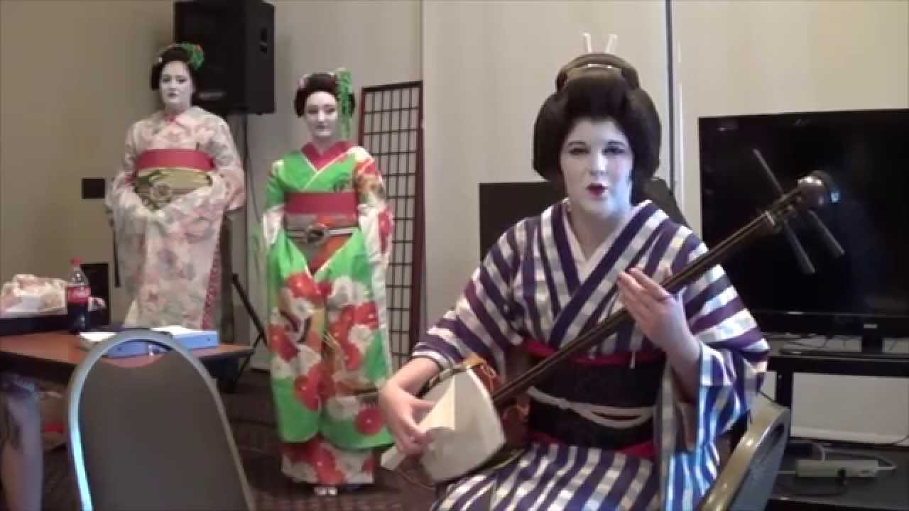 Tsuki no Ie Okiya - ozashiki panel - Anime Blues Con 4 - YouTube