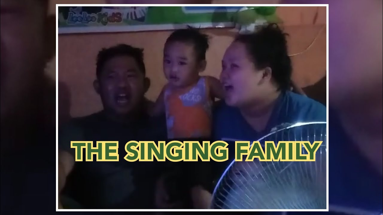 THE SINGING FAMILY (familia odullo) - YouTube