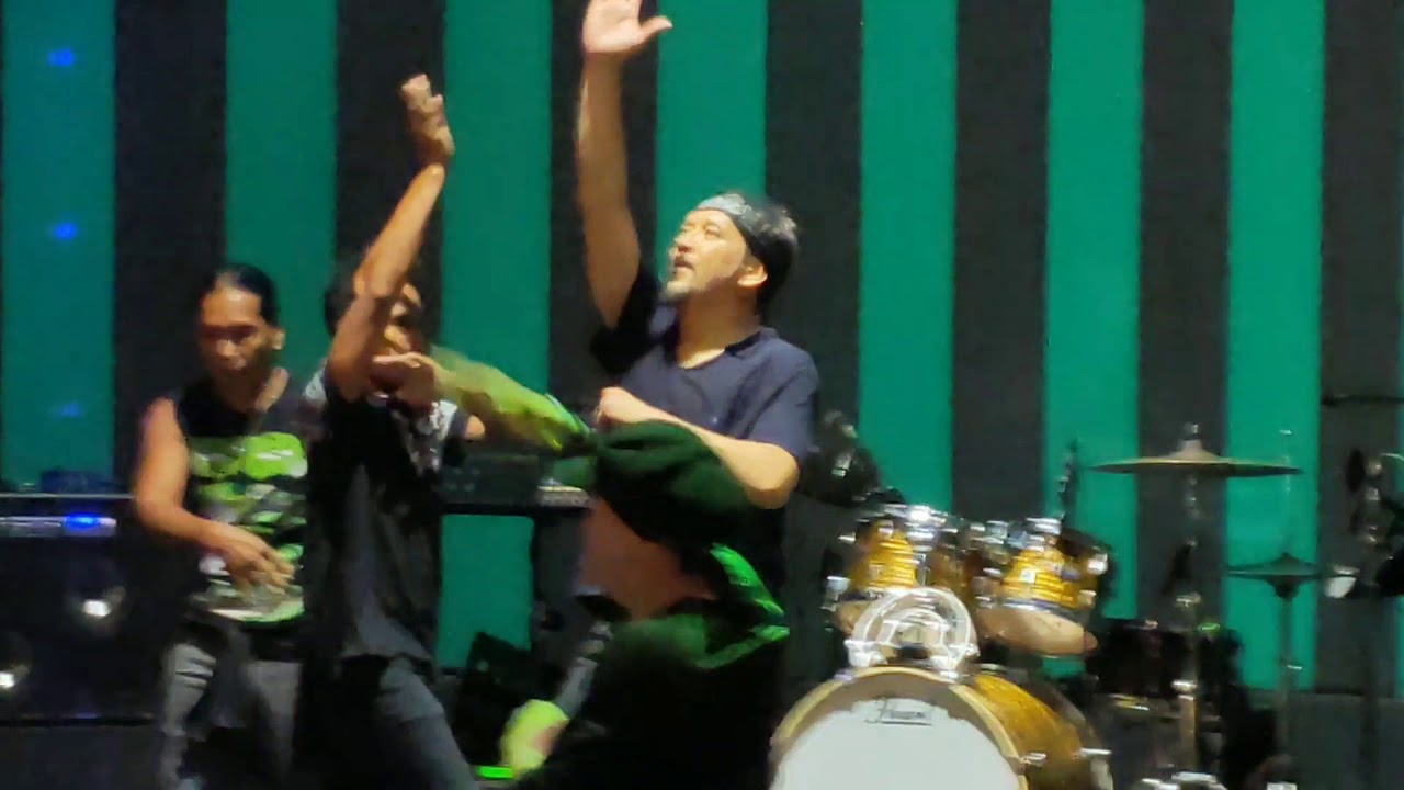 X People 30th Anniversary - YouTube