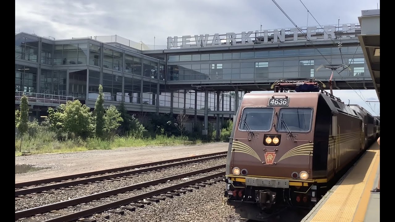 ALP-46 PRR heritage unit in action! - YouTube