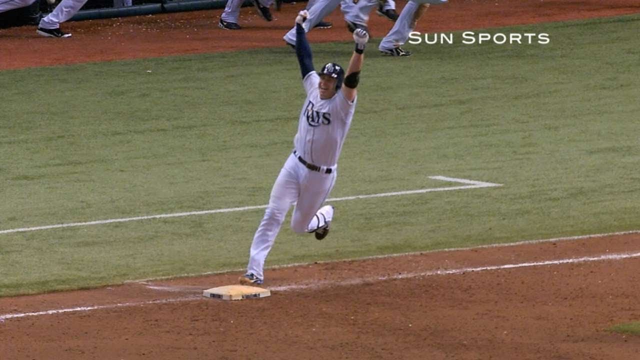 Must C Clinch: Longoria sends Rays to the playoffs - YouTube
