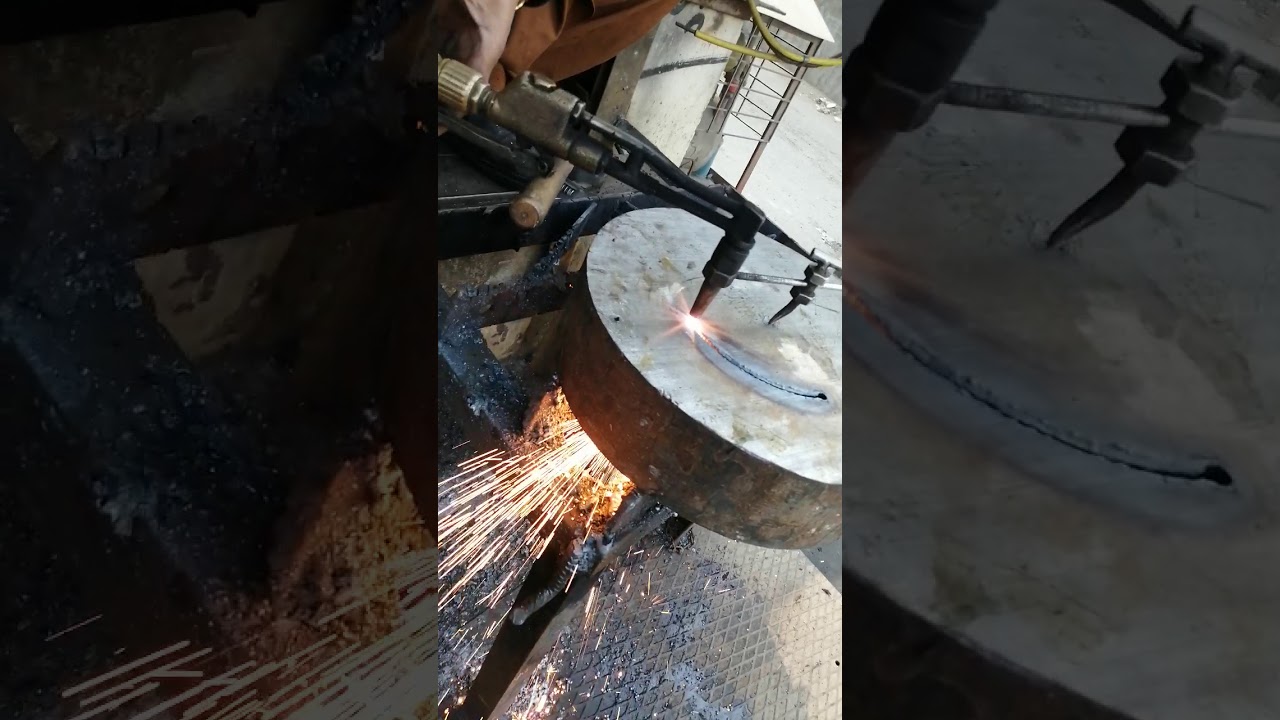 Iron gas cutting - YouTube