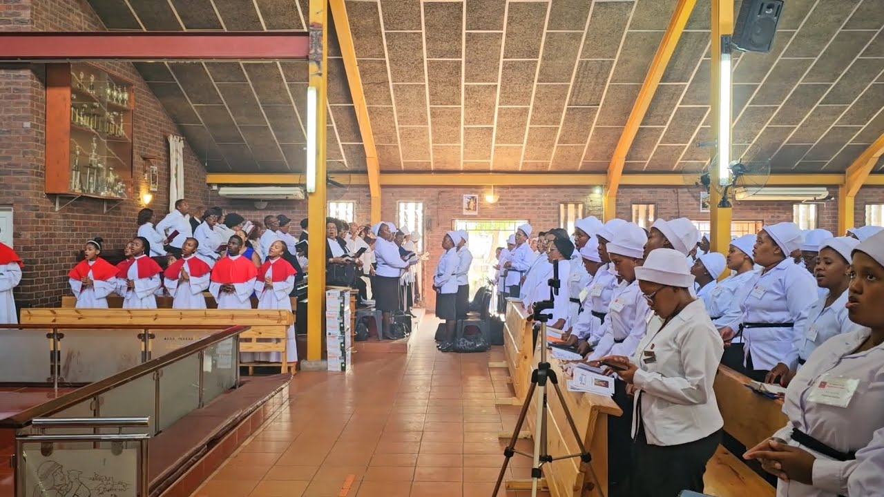 Ngibuthiwe ngomsa wakho || Hymn 346 || Isigaba sezintombi - YouTube Music