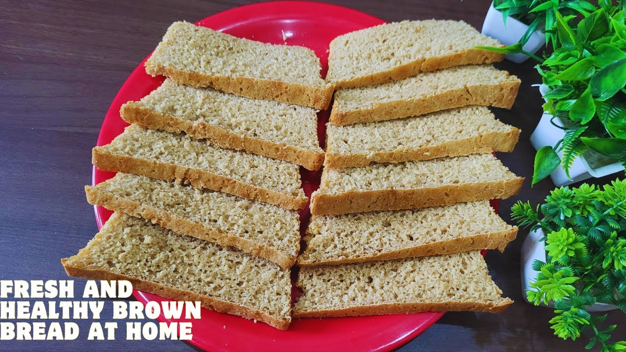 घर पर बनाये आटे की ब्राउन ब्रेड आसान तरीके से |How to make Brown Atta ...