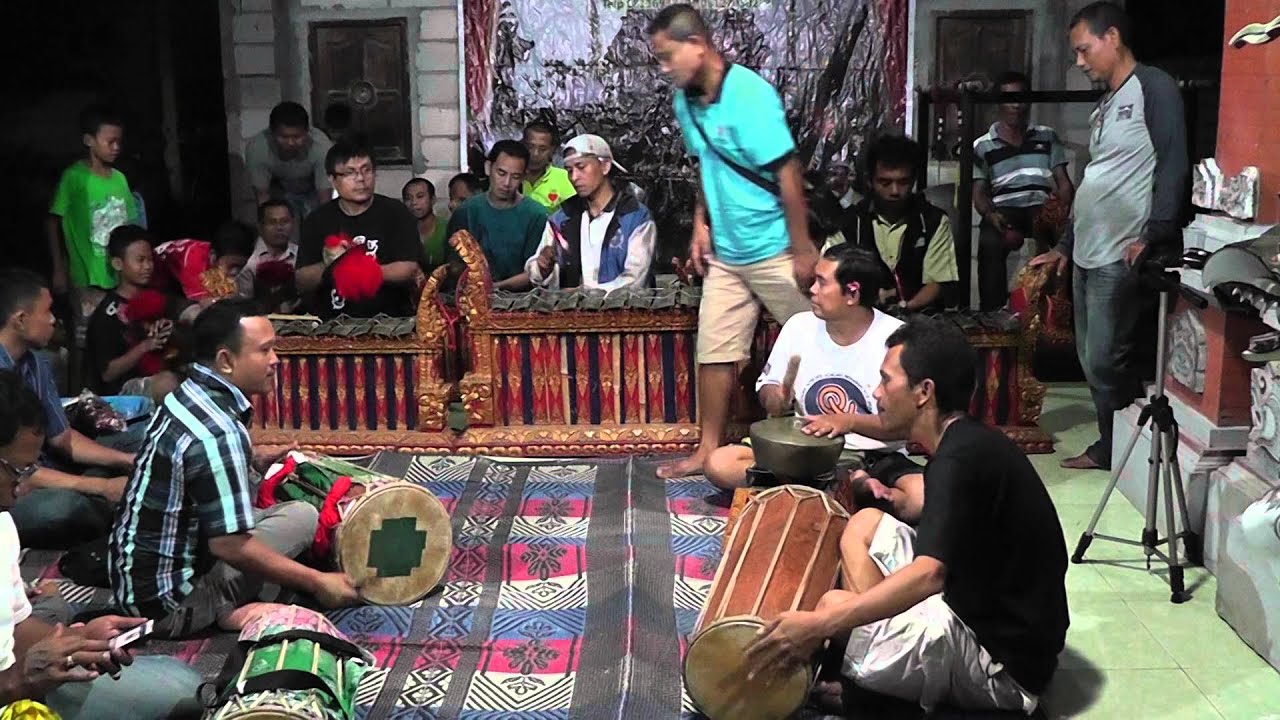 Gilak Penutup - YouTube