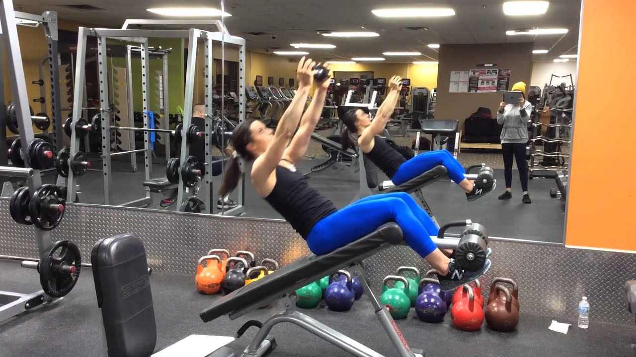 Decline crunch w/ twist - YouTube