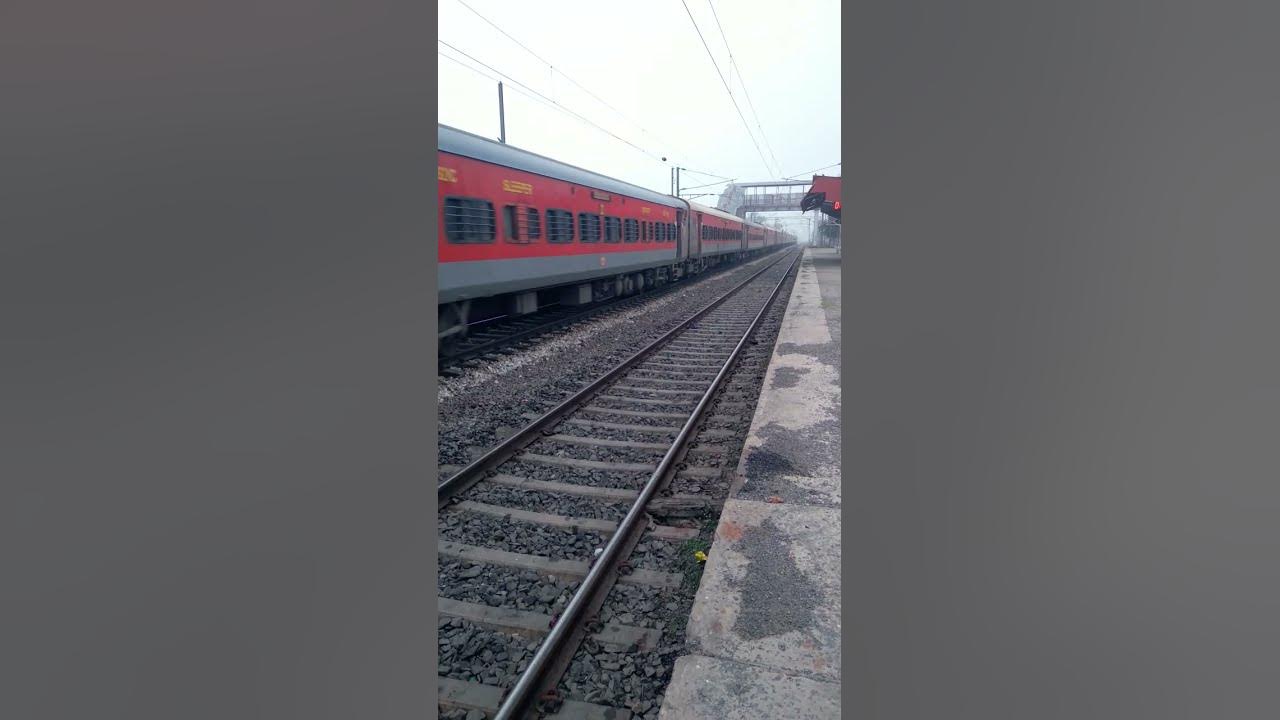 12487-simanchal-express-super-fast-train-video-haigh-speed-130kmph