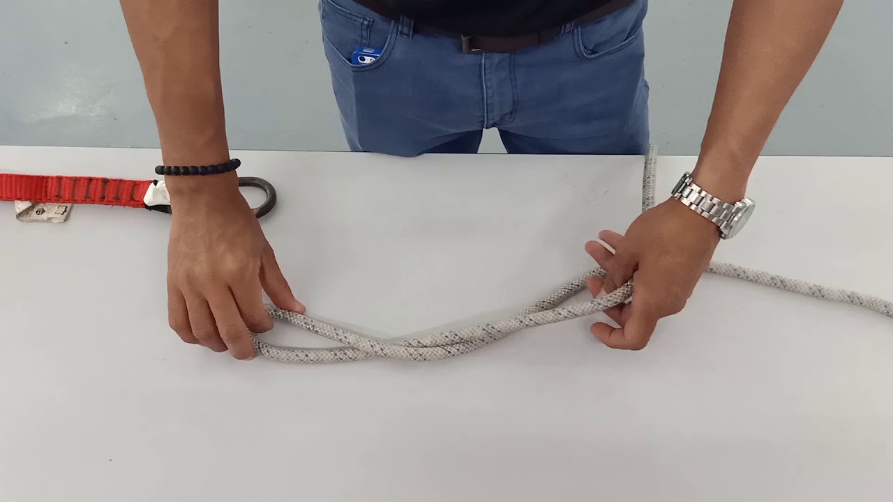#03 Figure of Eight Follow Through Knot - YouTube