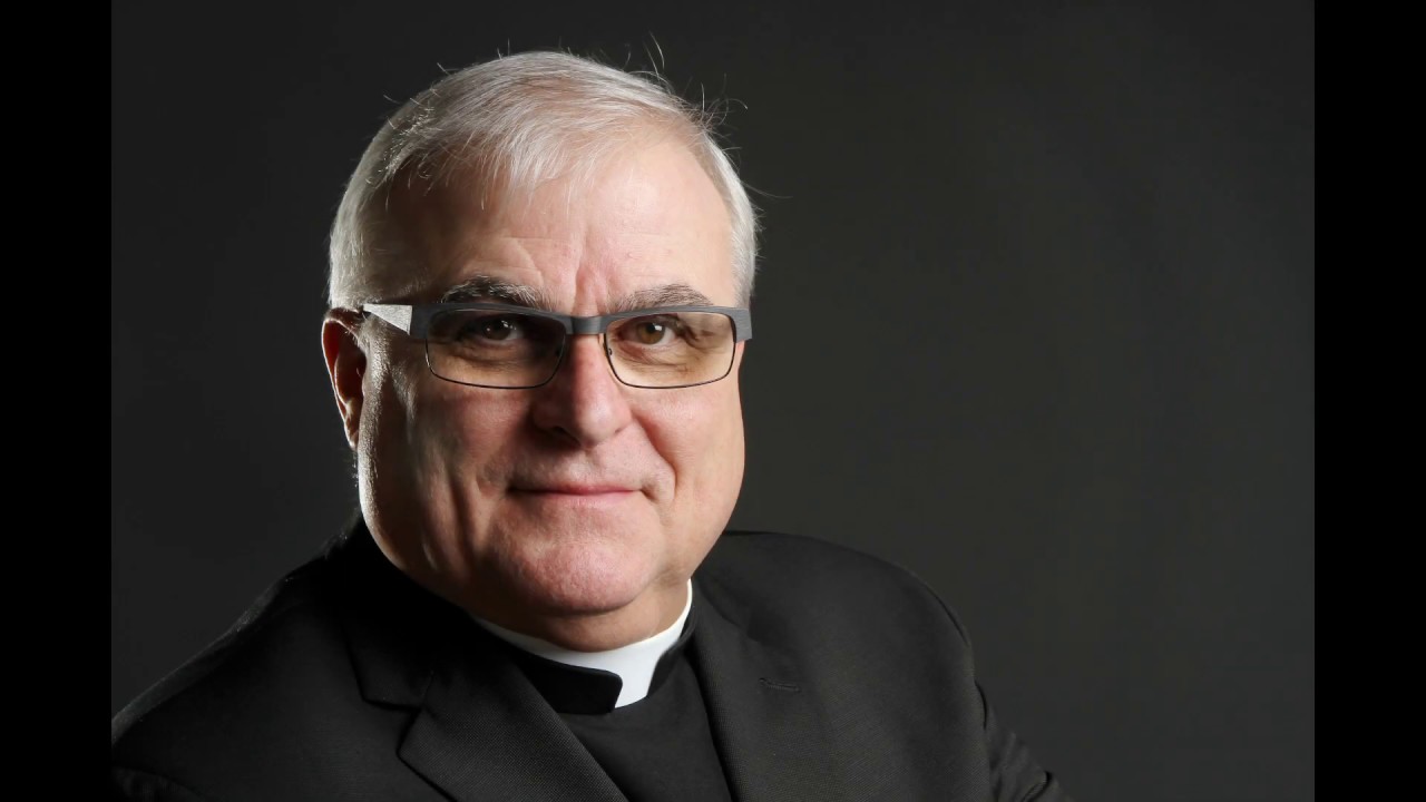 Voeux de Noël 2019- Mgr Luc Cyr - YouTube