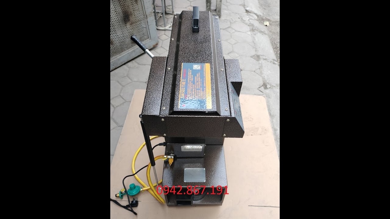 May kho than cho nha hang - YouTube