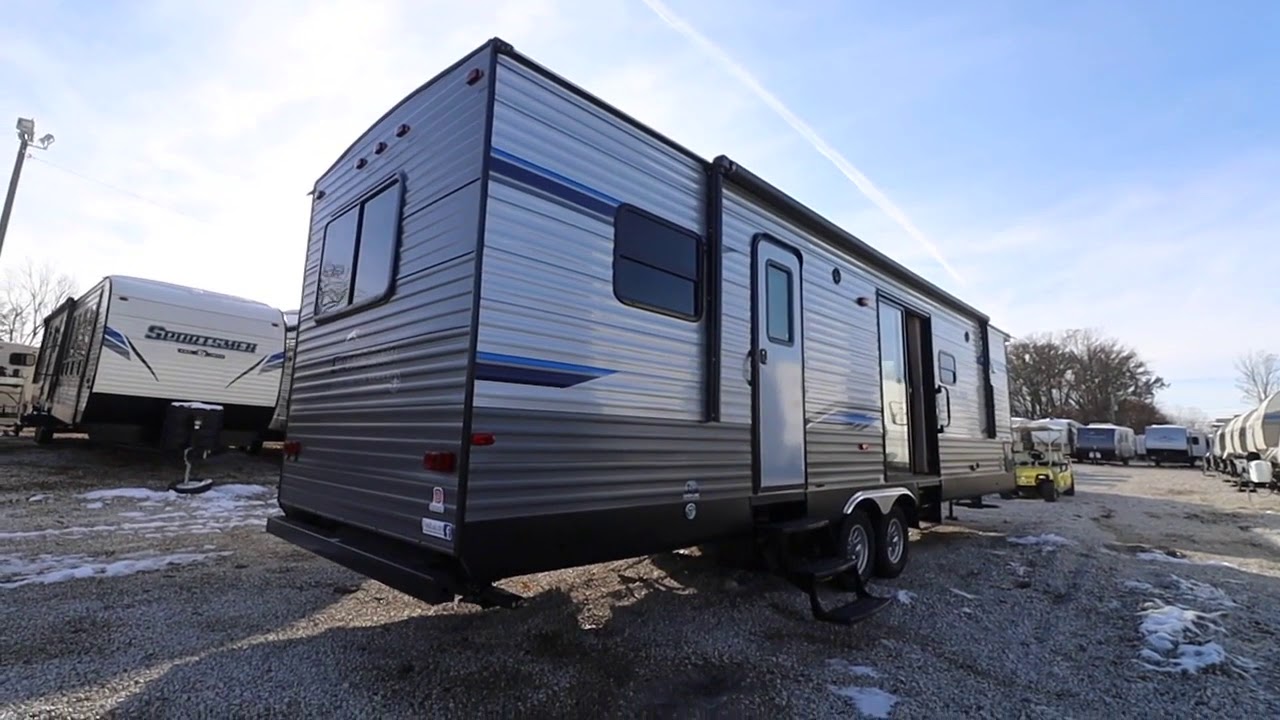 2020 COACHMEN CATALINA DESTINATION 33FKDS For Sale - YouTube