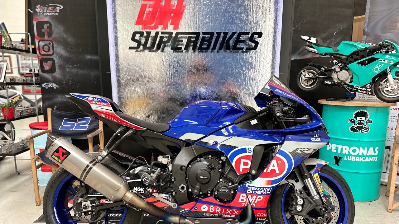 @dhsuperbikes 2021/22 CRESCENT Yamaha R1 400 MILES Race Track Bike ...