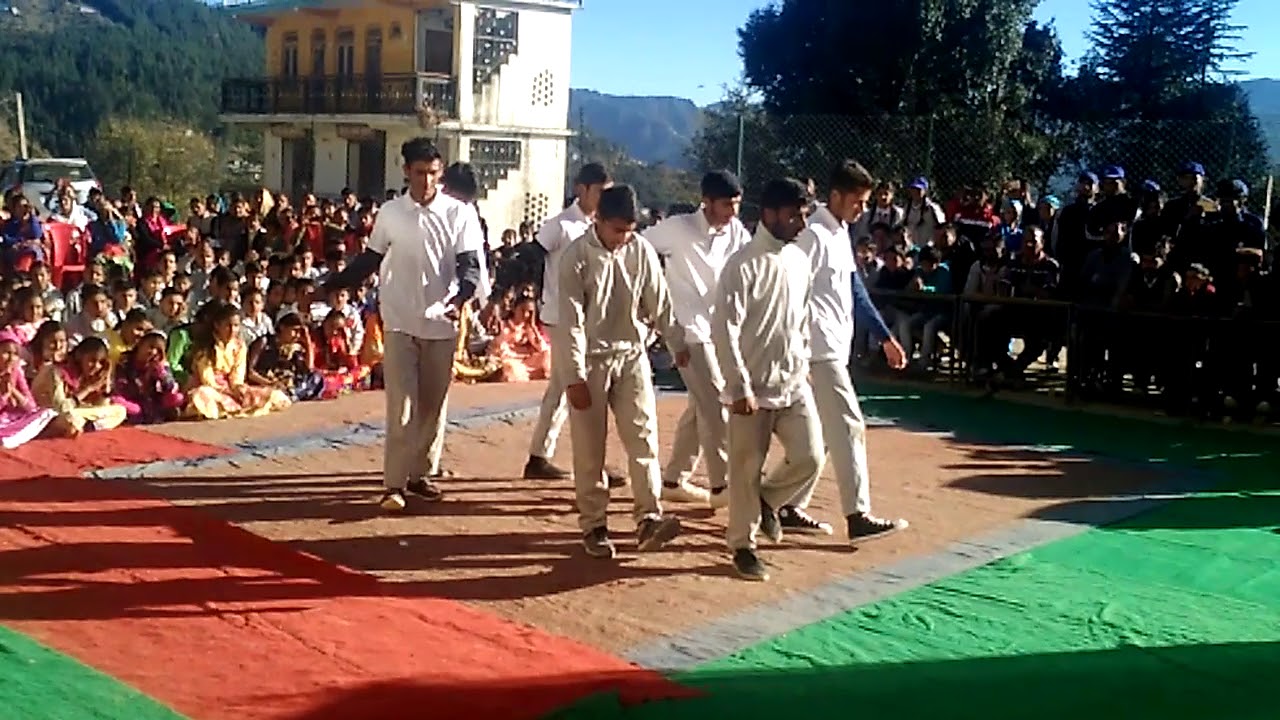 Sun saathiya // dance by// khatnol School boys// - YouTube