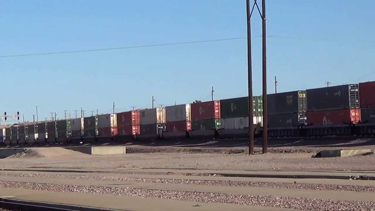 UP train 7953 going West bound through Barstow CA - YouTube