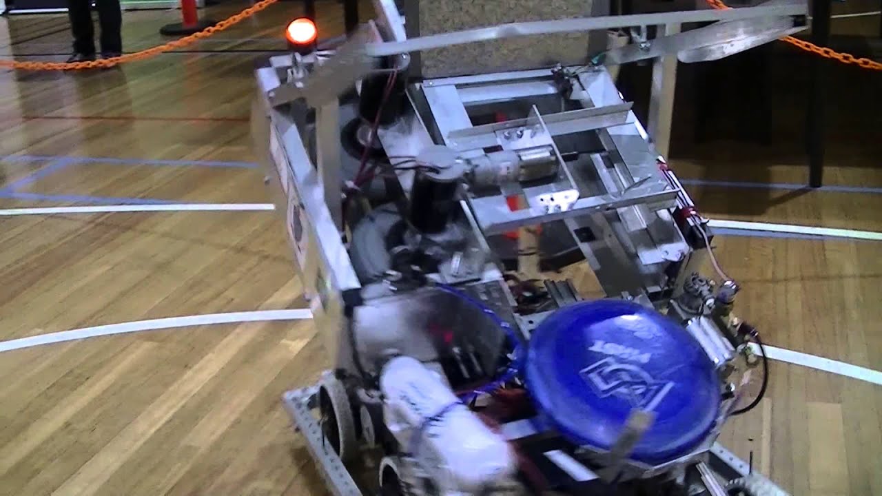 Frisby Robot - YouTube