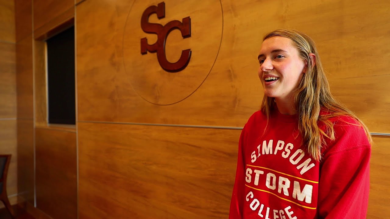 Simpson Athletics Interview | Emily King & Anna Wanek - YouTube