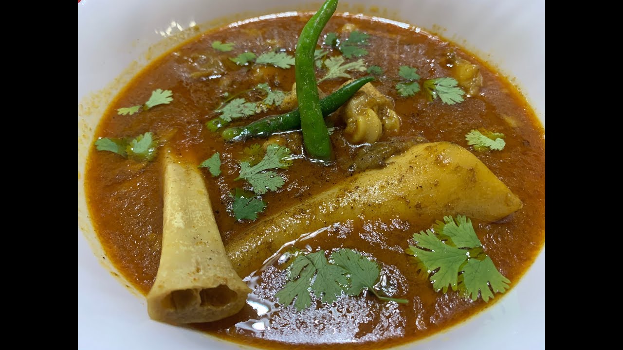 Mutton Paye | Trotters Stew | Lahori Paye | Cook with Fakhara - YouTube