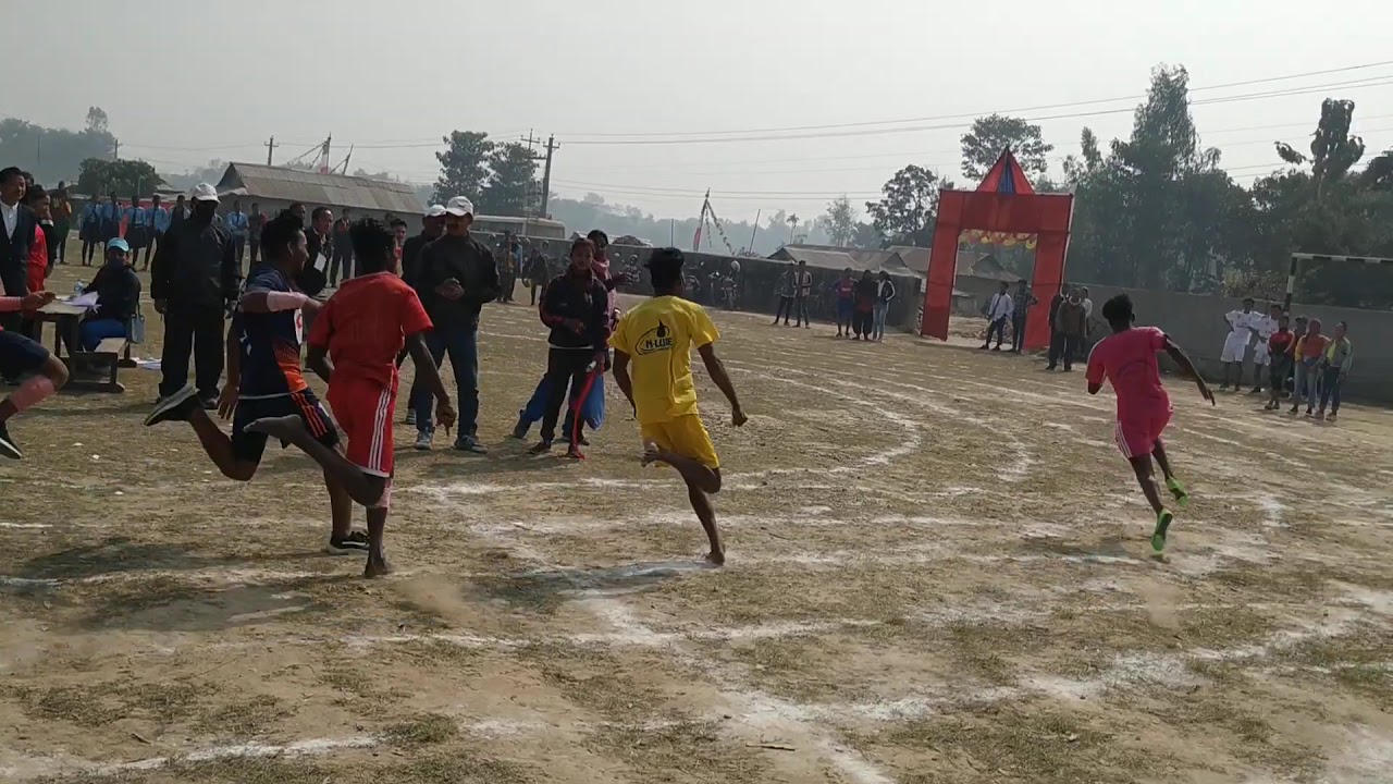 President Running Shield (400m race) - YouTube