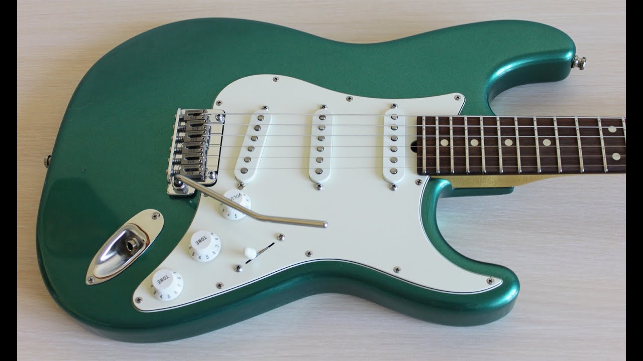 Suhr Classic Custom Stratocaster 2001 - YouTube