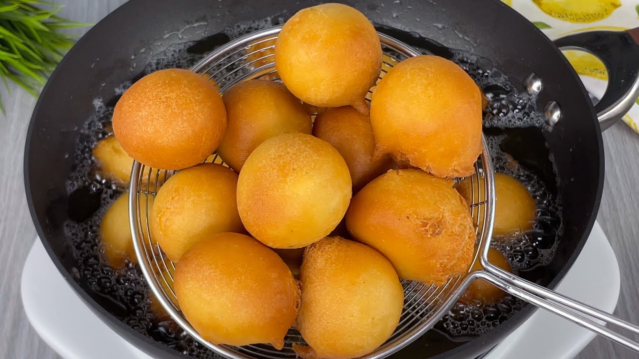 HOW TO MAKE NIGERIAN MANGO BUNS | CRUNCHY BUNS - YouTube